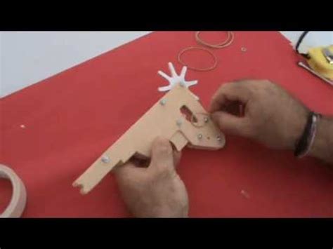 Arahal Como Hacer Una Pistola A Gomas Rubber Band Gun Ramos YouTube