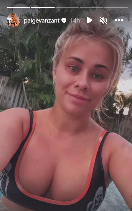Paige VanZant Shares Video Of Herself In A Bikini In A Hot Tub As Ex