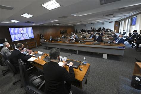 Saiba quais são as 70 pessoas que devem ser indiciadas pela CPI da