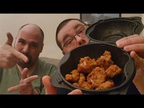 Pizza Huts New Hot Honey Boneless Wings How Hot Are They