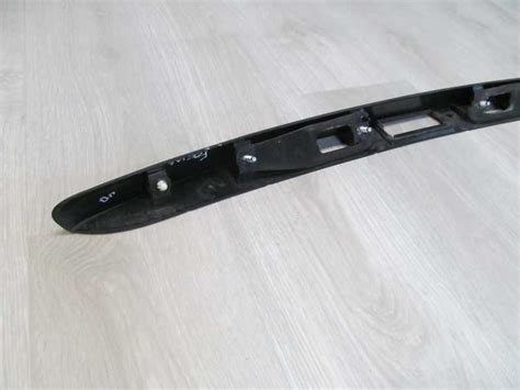 FORD FOCUS MK2 II LIFT 04 08 HB LISTWA BLENDA KLAPY BAGAZNIKA 6V51