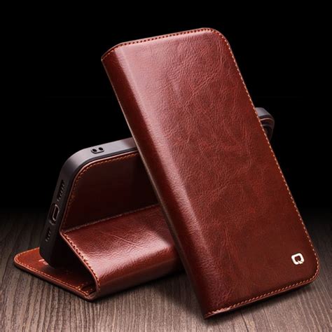 Qialino Eleganckie Sk Rzane Etui Do Iphone Pro Max Br Zowe