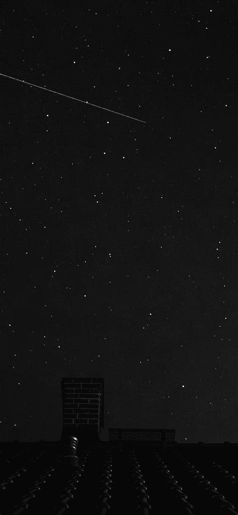 Black And White Aesthetic Wallpaper Iphone