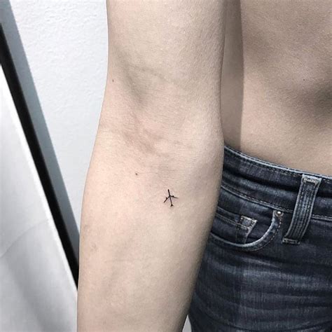 Ideas Minimalistas Para Tatuarte Sin Exagerar Tendencias De