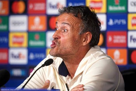 PSG L Aveu De Luis Enrique Sur Le Parc Des Princes