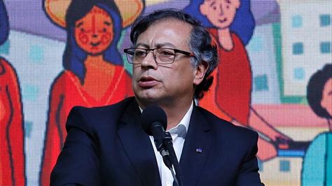 Desaprobación de Gustavo Petro se mantiene en el 61 por ciento según