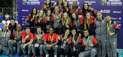 Sesi Vôlei Bauru vence equipe peruana e fica o 3º lugar no Sul