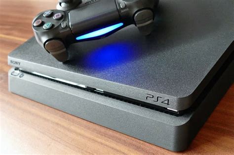 Blue Games Playstation 4 Slim 1TB 3 Jogos Pack PS4 PS4 Slim