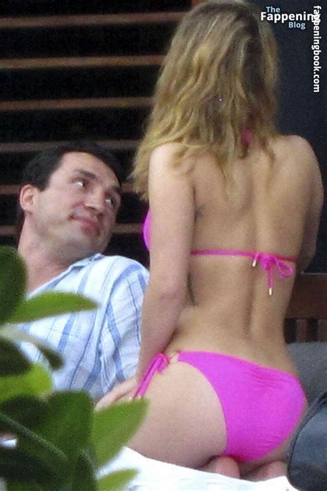 Hayden Panettiere Nude The Fappening Photo 3008575 FappeningBook