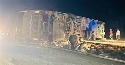 Un Muerto Y Decenas De Heridos Por Volcamiento De Bus En Ruta Sur