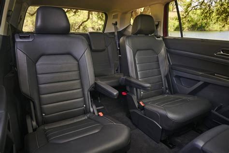 Cars With Three Rows And Captains Chairs