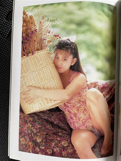 小峰佳世 写真集 September Love 撮影 岡克己 英知出版 1992年5月 ポスター欠け W26a2312 か行 売買された