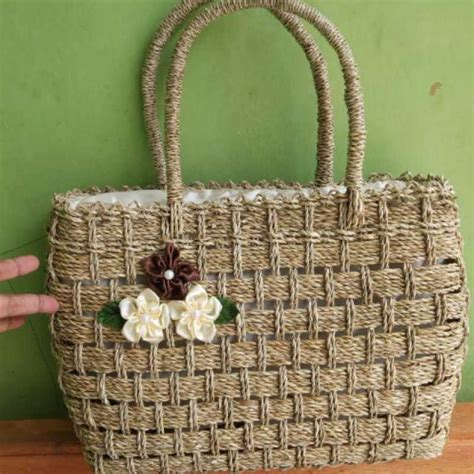 Jual TERMURAH KERAJINAN Tas Pandan RARA KEMBUNG Tas Anyaman Tas