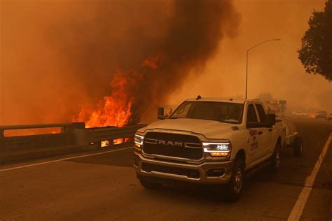 Fotos El fuego arrasa más de 400 000 hectáreas en California El Correo