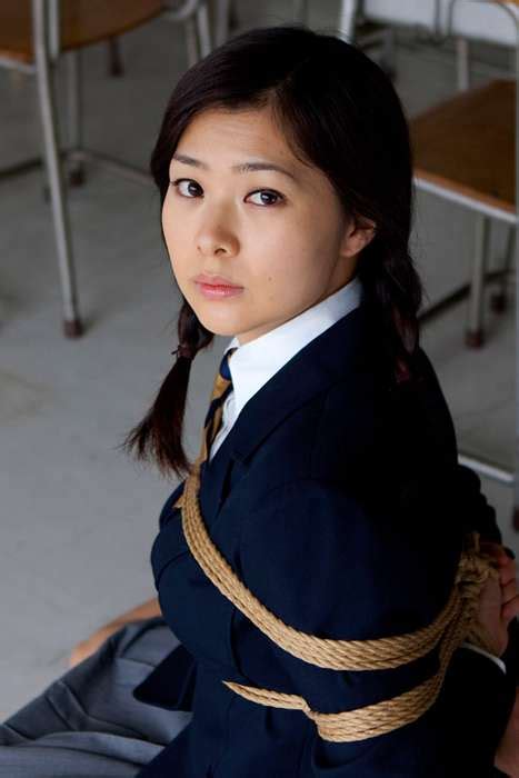 緊縛桃果サキ懐かしのsm緊縛写真集昭和sm画像投稿画像 枚 Hot Sex Picture sexiezpix Web Porn