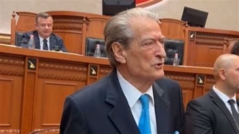 Mos i ndërze deputetët palaço përplasja mes Berishës dhe Ballës në