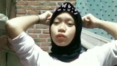 Bokep Lokal Cewek Jilbab Ajang Pamer Bokep Lokal Cewek Jilbab Ajang Pamer