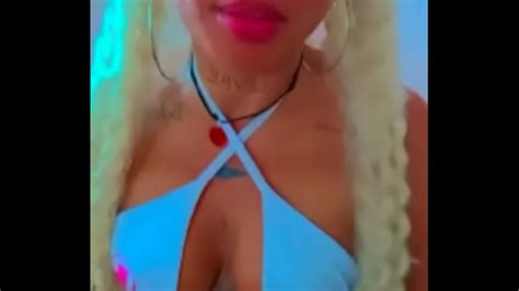 Marcia Dias Farias Pagando Peitinho Ao Vivo Bokeptube