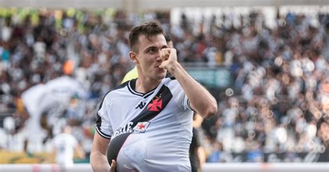Contrato Renovado Lucas Piton Pode Render Lucros Ao Vasco Ainda Em