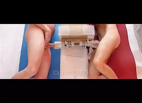 자위를 위한 2명의 남자를 위한 Fleshlight 기계 Xhamster