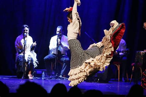 Tripadvisor Espectáculo flamenco en THEATRE Barcelona City Hall