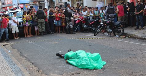 G1 Suspeito morre durante assalto a ótica no Centro de Teresina
