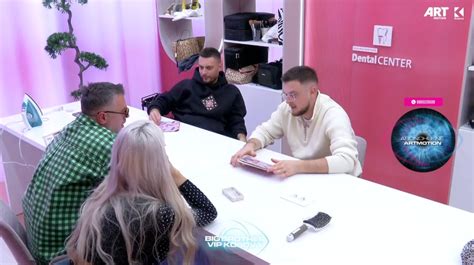A keni kryer marrdhënie duke shikuar njëkohësisht marrdhënie seksuale