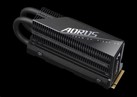 Recenze Gigabyte Aorus S Tb Gen Ssd Kone N Po Dn Gen Tlc
