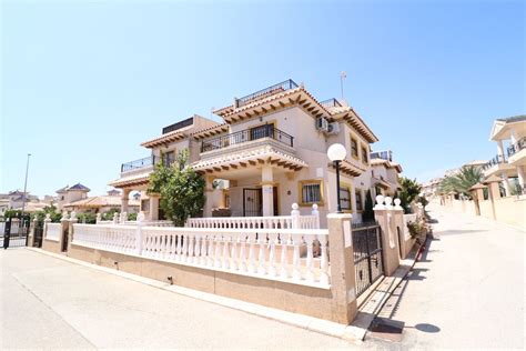 LA ZENIA ORIHUELA COSTA Remeca Invest