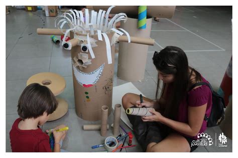 R3 CREA El Primer Centro De Acopio Creativo Para Proyectos Educativos