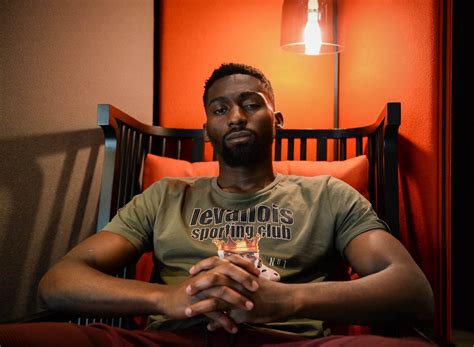 Cédric Doumbé viré de l UFC Le combattant réagit à la rumeur