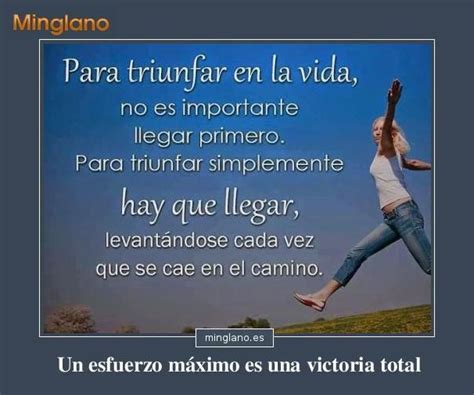 Frase sobre levantarse después de una caída y seguir adelante hasta