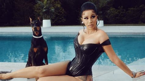 Offset Records Nsfw Video While Playing With Cardi B S Booty And Posts