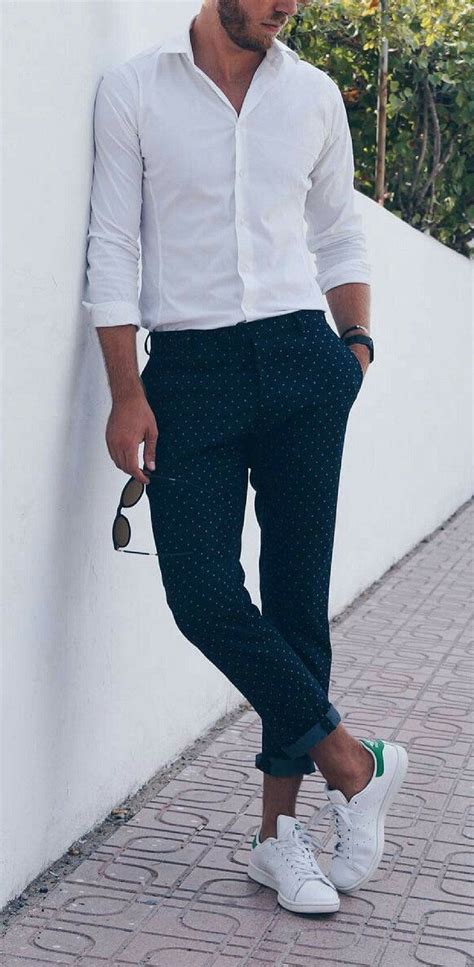 How To Wear White Sneakers For Men White Sneakers Outfit Sneakers