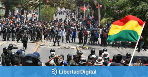 Las Protestas En Contra Y A Favor De Evo Morales Se Intensifican En