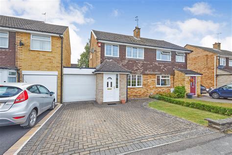 3 Bedroom Semi Detached House For Sale In Drysdale Road Derby DE3 0PR