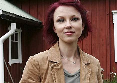 Eronnut Kata Kärkkäinen Viihdyn hyvin yksin Ilta Sanomat