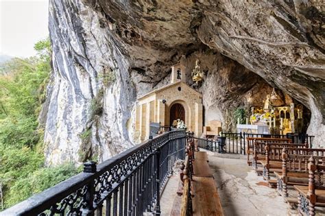 Premium Photo Chapel Of The Satina In The Covadonga Sanctuary