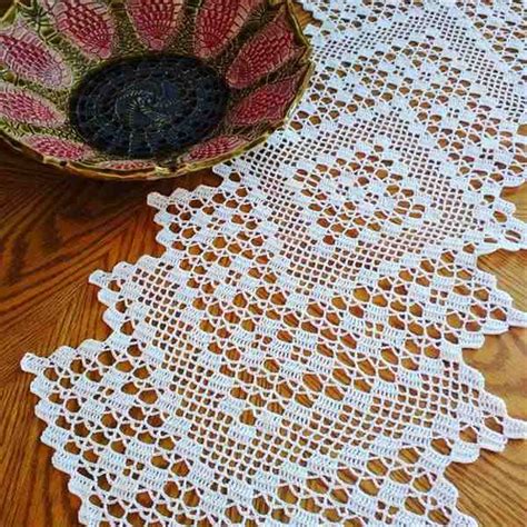 Como fazer caminho de mesa de crochê de um jeito fácil Artesanato