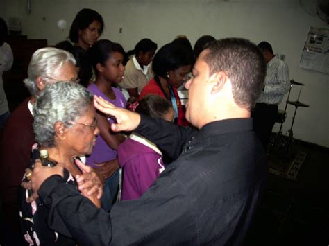 Igreja Evangelica Pentecostal casa de Oração IMAGENS DO CULTO DE