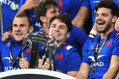 Sans surprise Antoine Dupont devrait être nommé capitaine du XV de