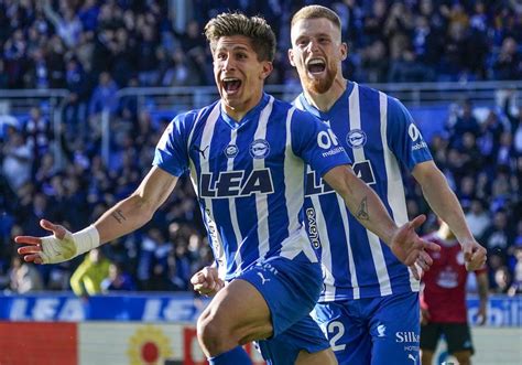 El 1x1 del Alavés Celta El Correo