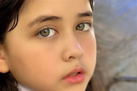 Biodata Dan Profil Ciara Brosnan Pemeran Alena Di Film Alena Anak Ratu