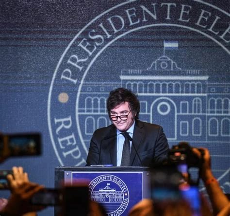 Ultradireitista Javier Milei é eleito presidente da Argentina em