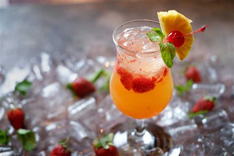 Cocktail sans alcool à la Fraise et à Ananas Recette du cocktail