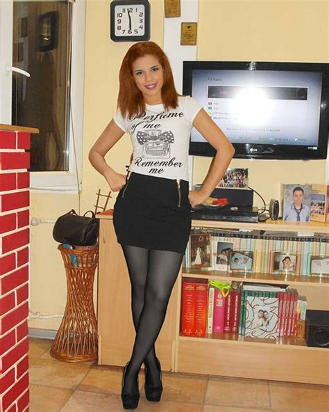 Publication Instagram Par Pantyhosenylons Pictures • 9 Nov 2019 à 5 00 Utc Nylons Instagram