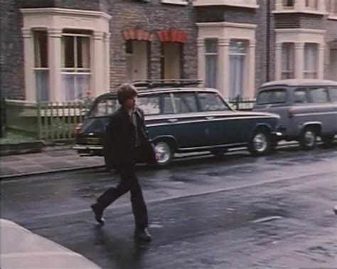 Imcdb Org Ford Consul Cortina Estate Super Mki In Hide And Seek