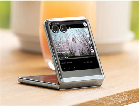 Motorola Razr V Razr Ultra Ch Nh Th C Ra M T T I Th Tr Ng