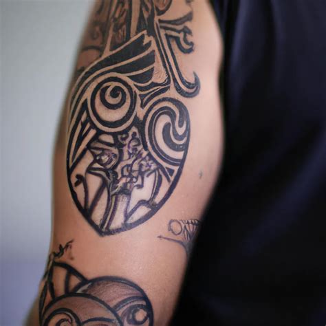 Descubra o Significado Oculto das Tatuagens Maori e Seus Mistérios