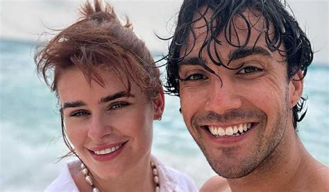 Karen Byrne De DWTS Profite De Vacances Avec Son Petit Ami Jake Carter